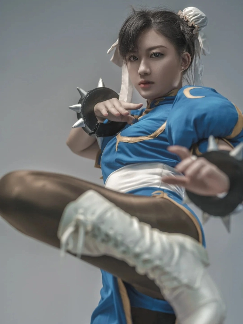 188+ ảnh Chun Li cosplay đẹp gợi cảm khiến fan mê mẩn