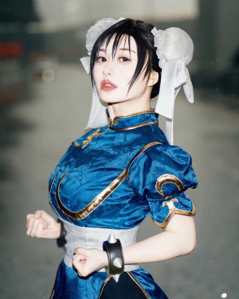 188+ ảnh Chun Li cosplay đẹp gợi cảm khiến fan mê mẩn